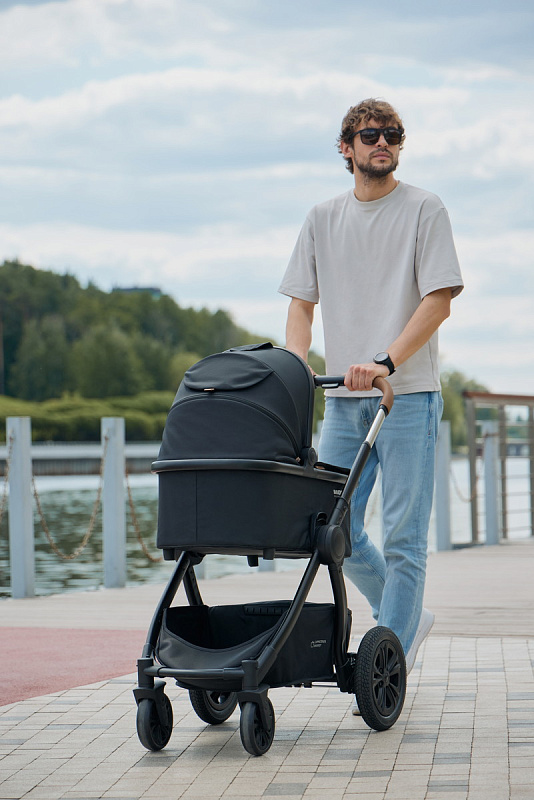 Детская коляска Happy Baby Mommer Pro 3 в 1 Black